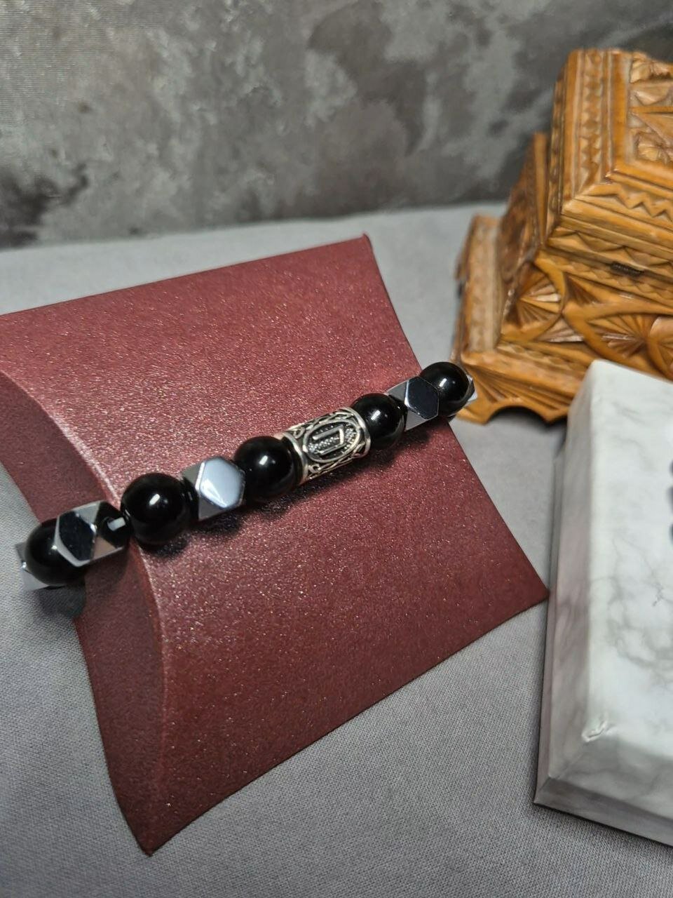 Славянский оберег, плетеный браслет, обсидиан