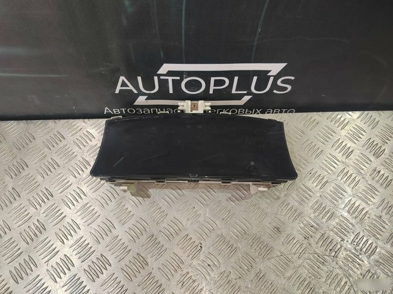 Панель приборов