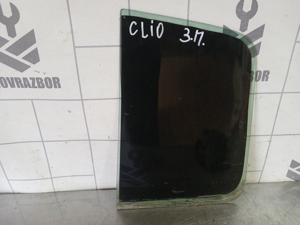 Стекло двери задней правой (форточка) Renault Clio 2 Symbol 1998-2008