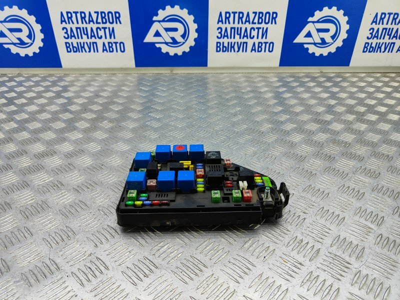 Б/У Блок предохранителей Ssangyong Actyon 2 CK / Сангйонг Актион 2 CK 2.0 G20T 149 Л.С. бензин 2013