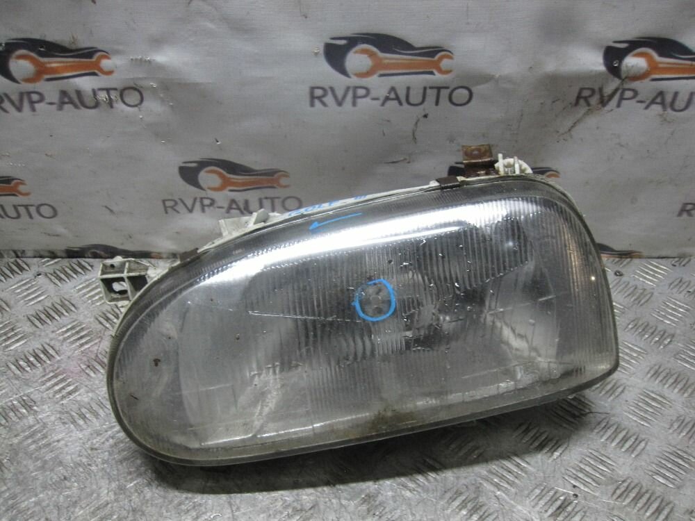 Фара левая Volkswagen Golf 3 1991-1997