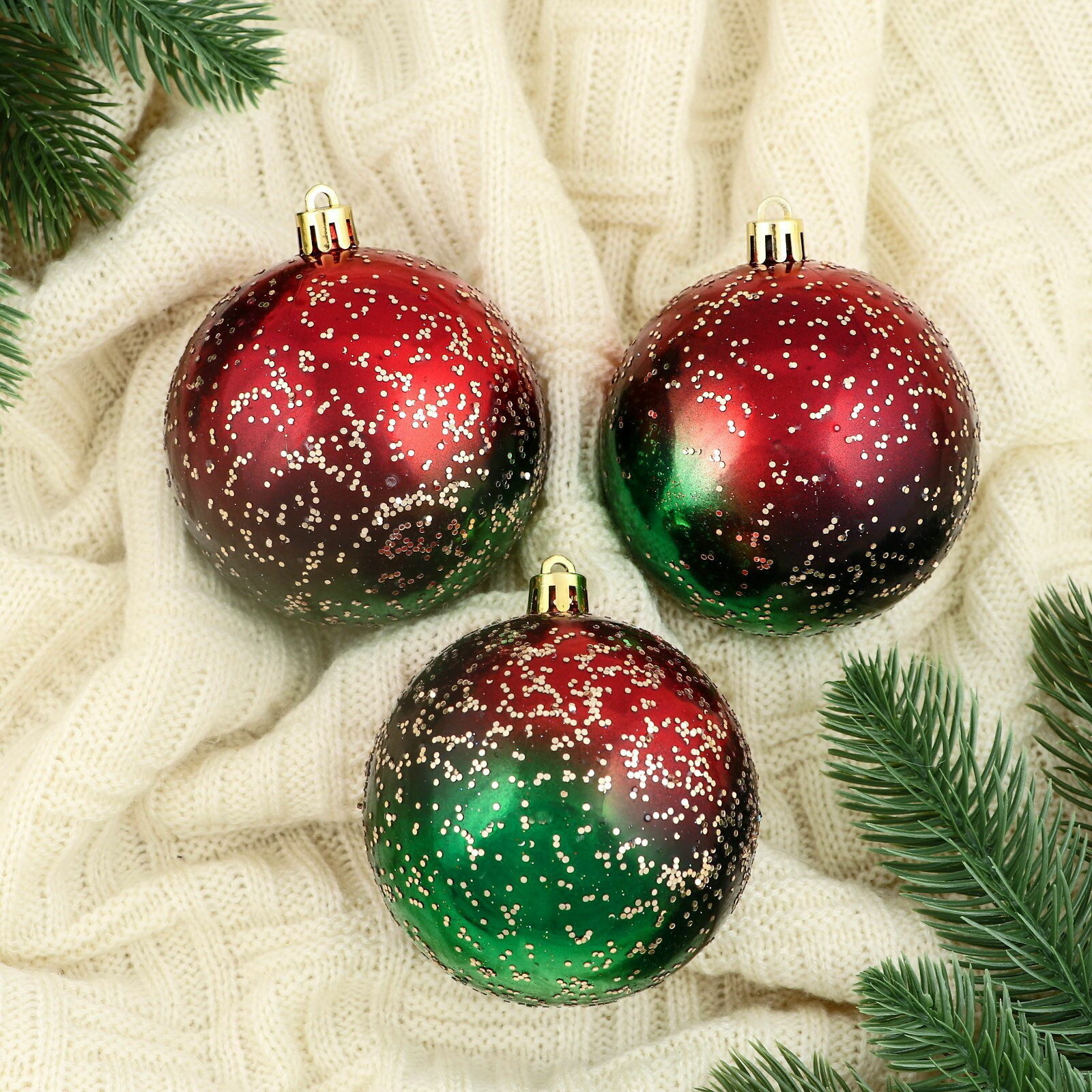 Ёлочные игрушки "Мэдисон", шары новогодние, d=8 см, набор 3 шт, зелёный/красный