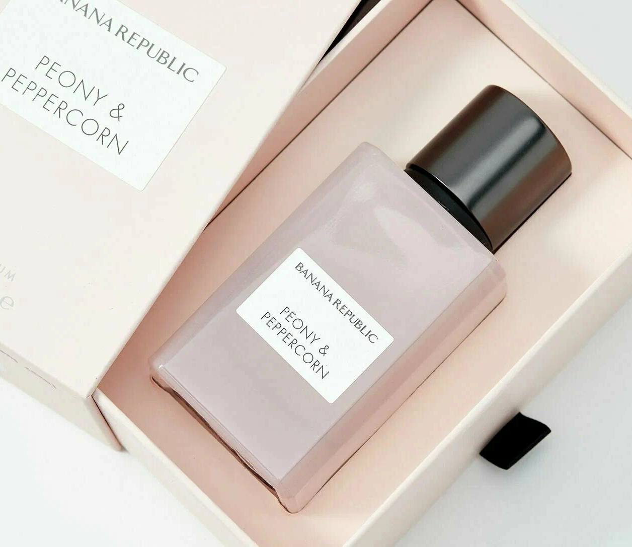 Парфюмерная вода унисекс BANANA REPUBLIC Peony & Peppercorn 75 мл