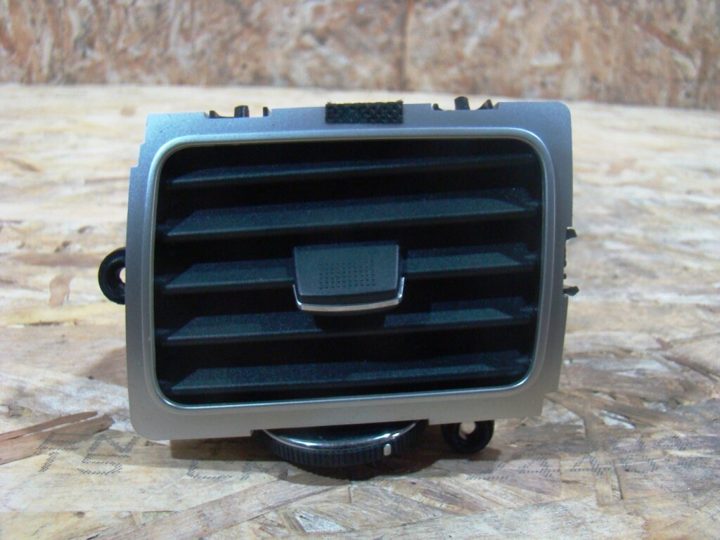 Ssang Yong Actyon Дефлектор воздушный правый 6964A34001