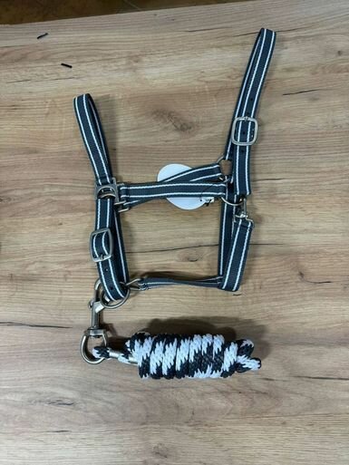 Недоуздок нейлоновый + чумбур PONY LeatherArt комплект.