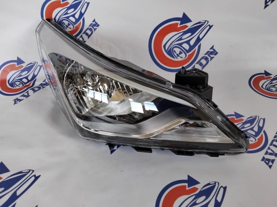 Фара правая Hyundai Solaris (2014-2017) под электрокорректор