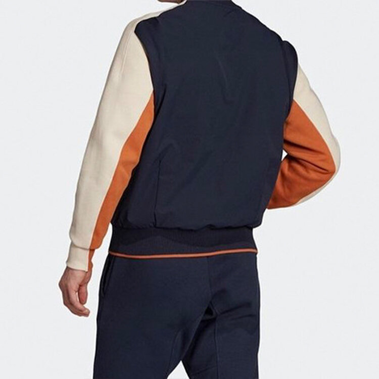 Куртка adidas, размер S — фото 1