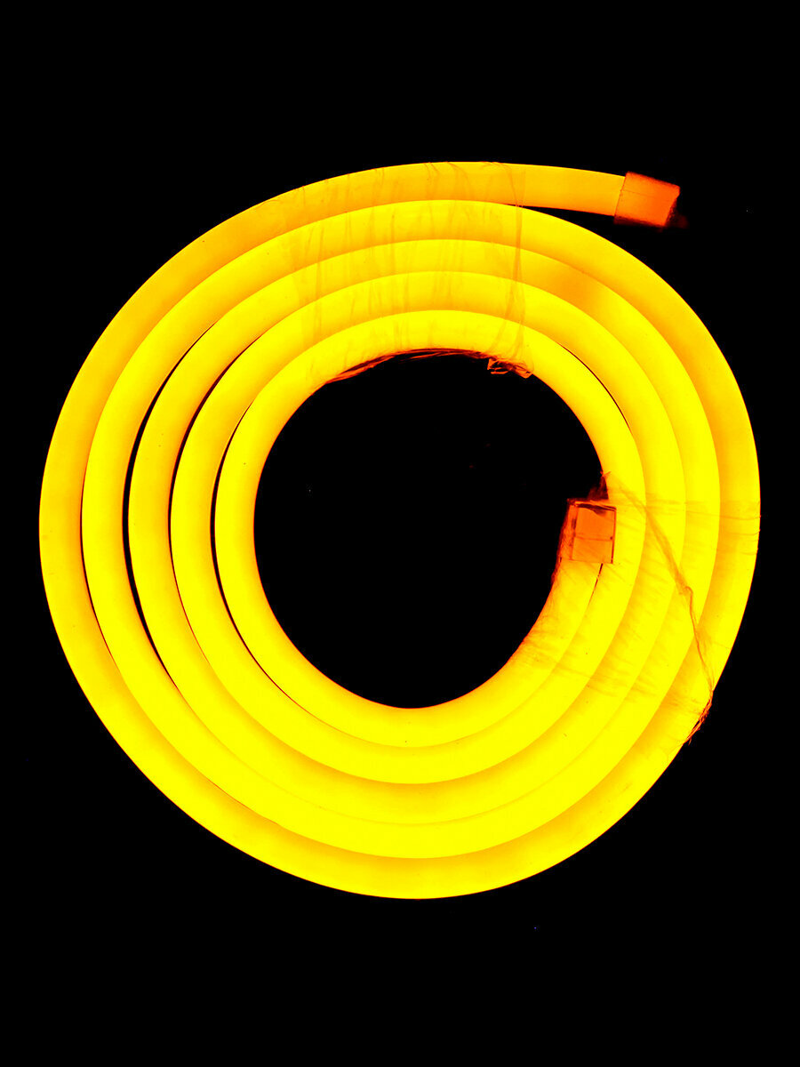 Неоновая лента LED, 120 лампочек на м, теплый белый, желтый, 8м, 1,5м штепсельная вилка MAG-G055-120