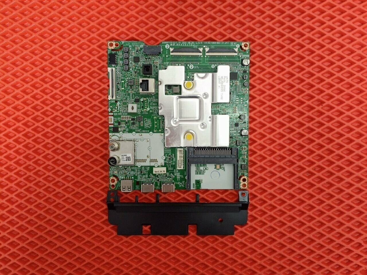 Основная плата (MAIN) EAX69715102 (1.0) для телевизора LG 43UP75006LF в надёжной упаковке