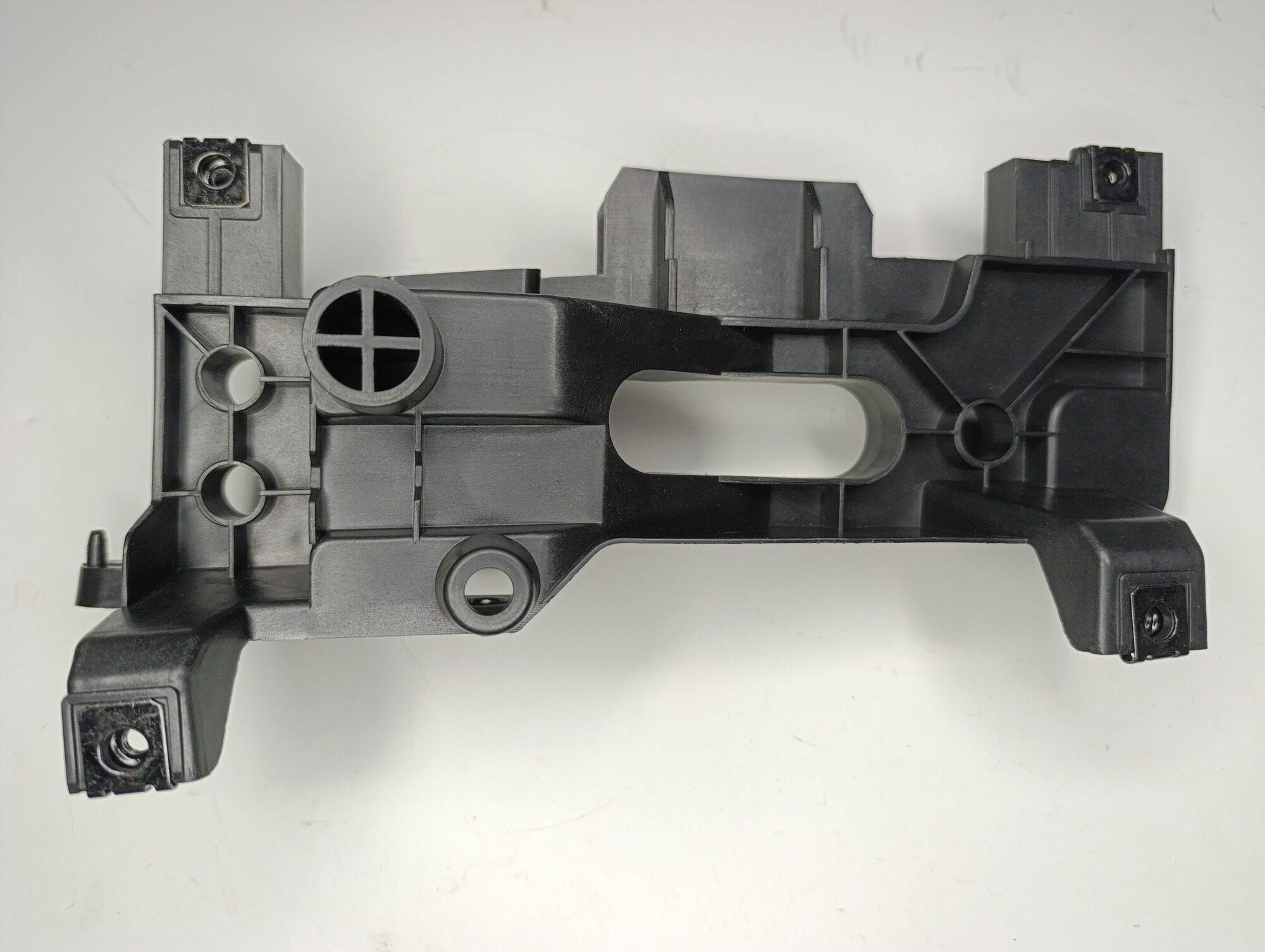 Кронштейн решетки радиатора левый Haval Dargo [2.0 16V 7AMT внедорожник 4X2] 5509300XKN04A