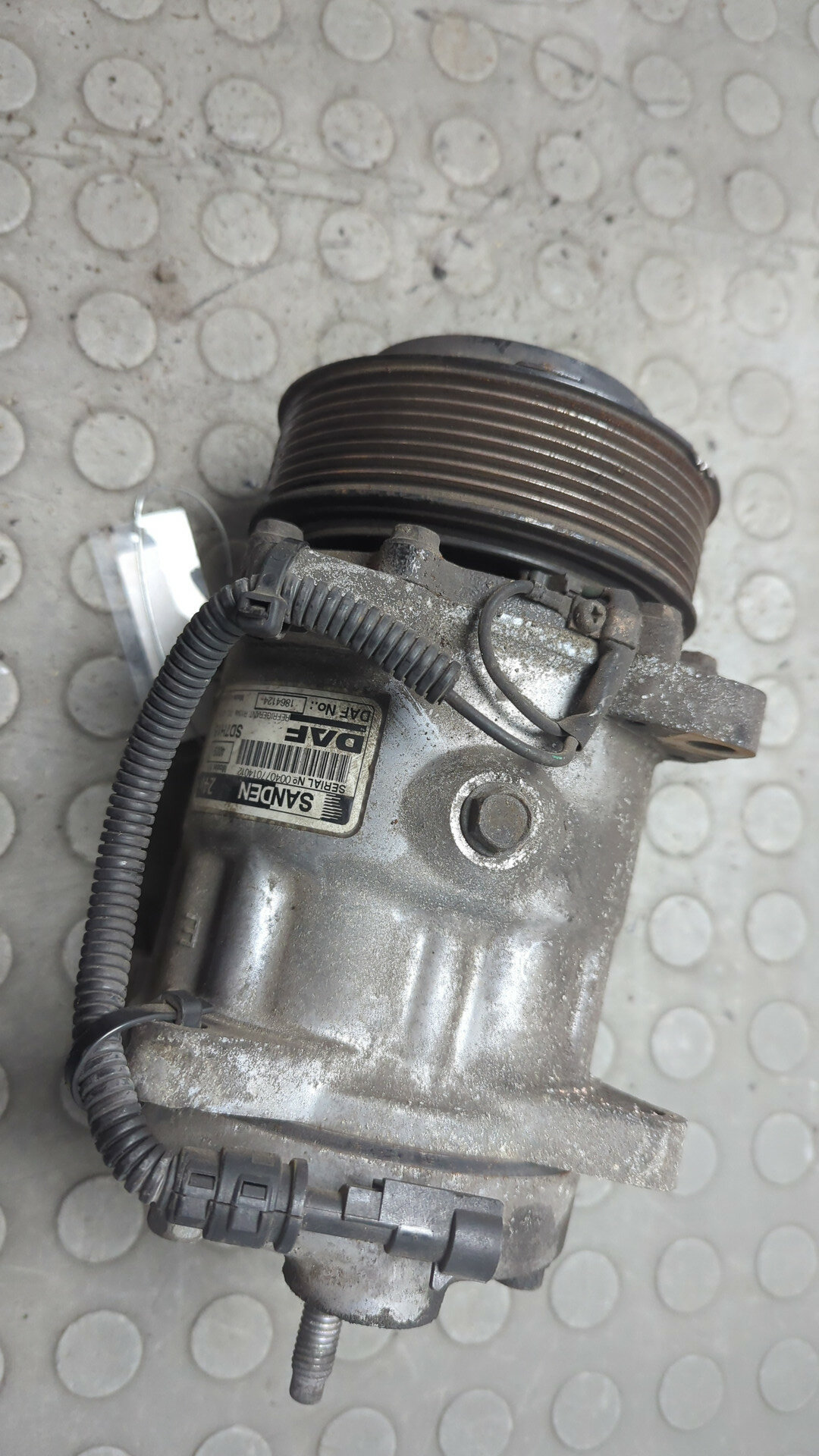 Компрессор кондиционера DAF LF Б/У