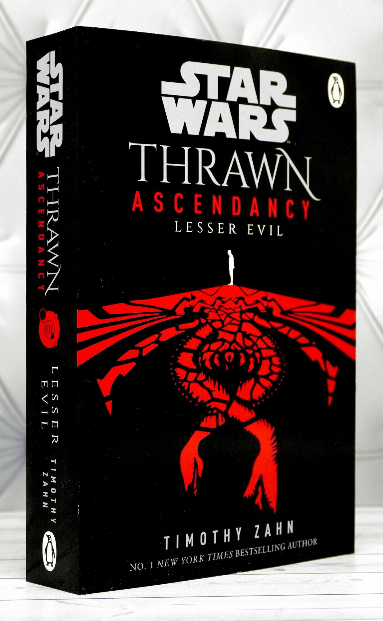 Star Wars: Thrawn Ascendancy - Lesser Evil» (Траун. Доминация: Меньшее зло») — 3 часть трилогии «Траун: Доминация — фото 1