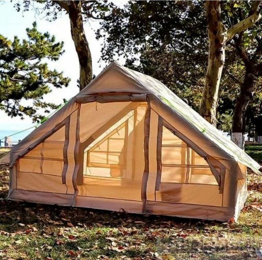 Туристическая палатка с надувным каркасом для всей семьи