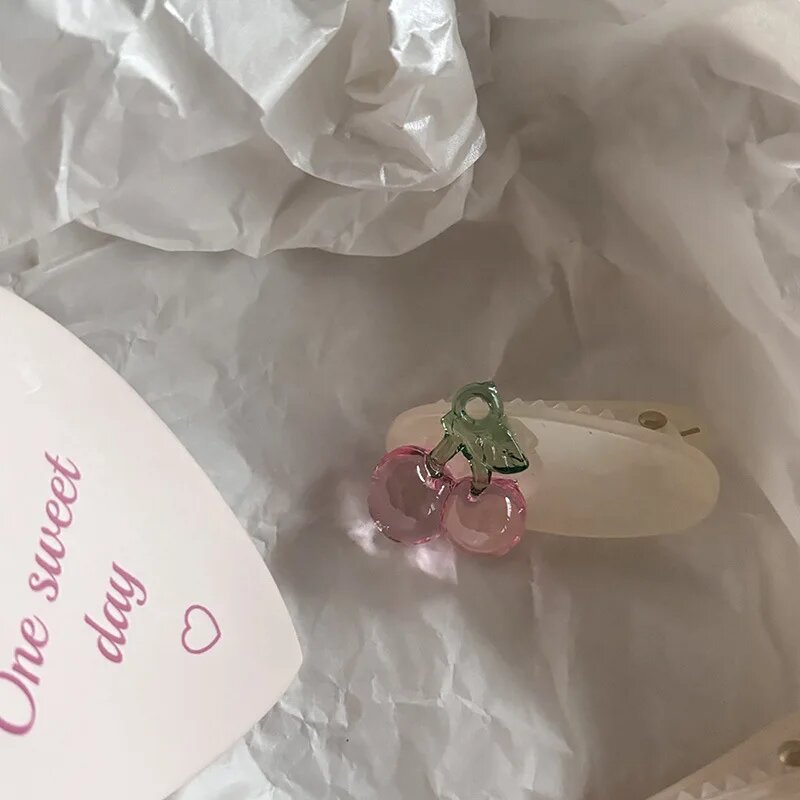 Ледяная шпилька для волос Вишня, розовый (01 Pink Cherry)