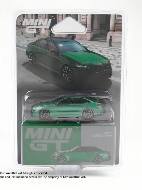 Машинка MINI GT 1/64 MGT 1086 BL BMW M5 (G90) Isle of Man Green Metallic Die-cast Alloy Car Model Collection Gift