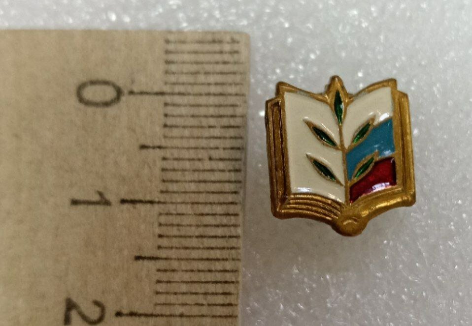 Значок Эмблема министерства образования и науки