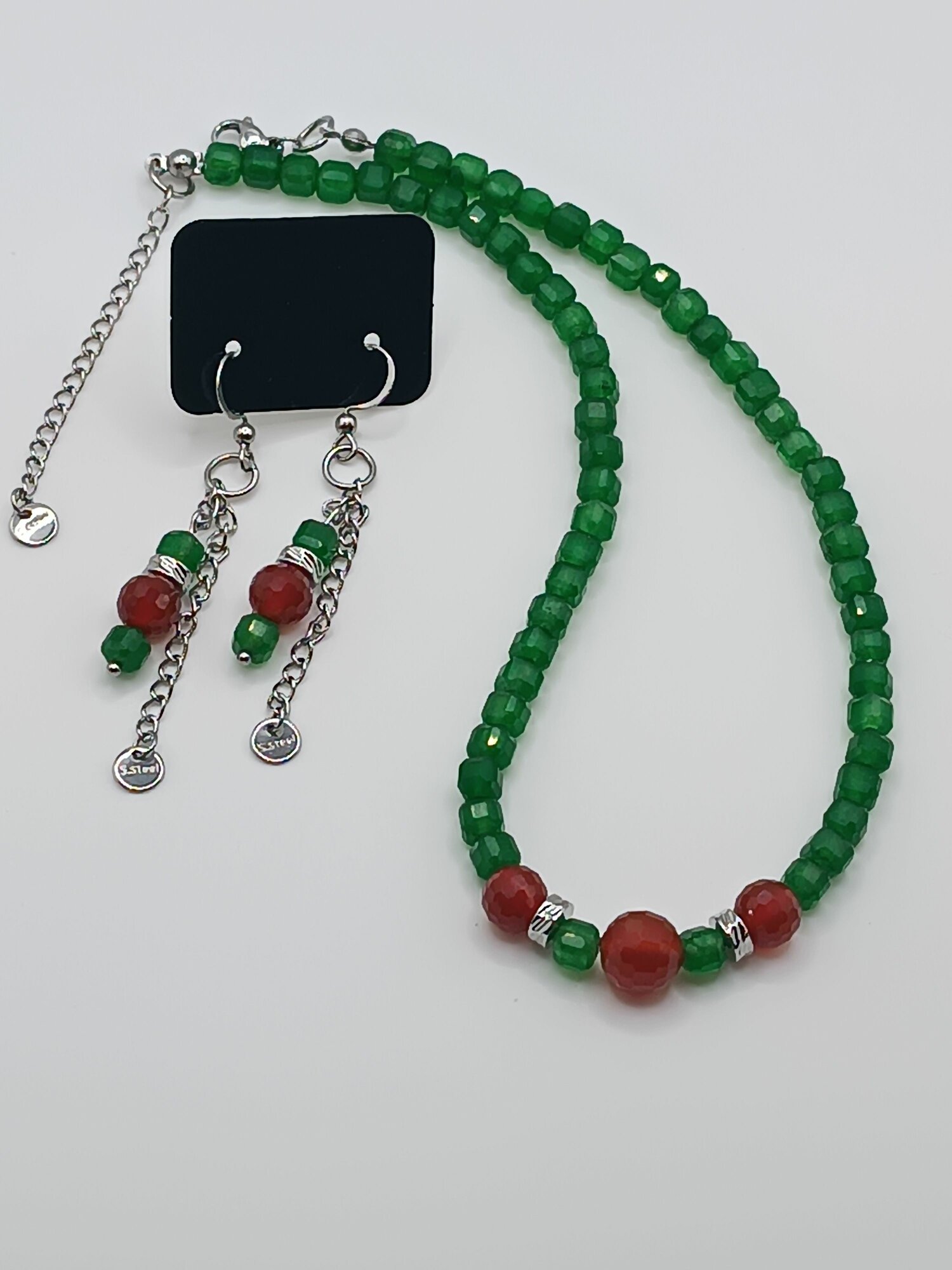 Чокер, гранат, хромдиопсид