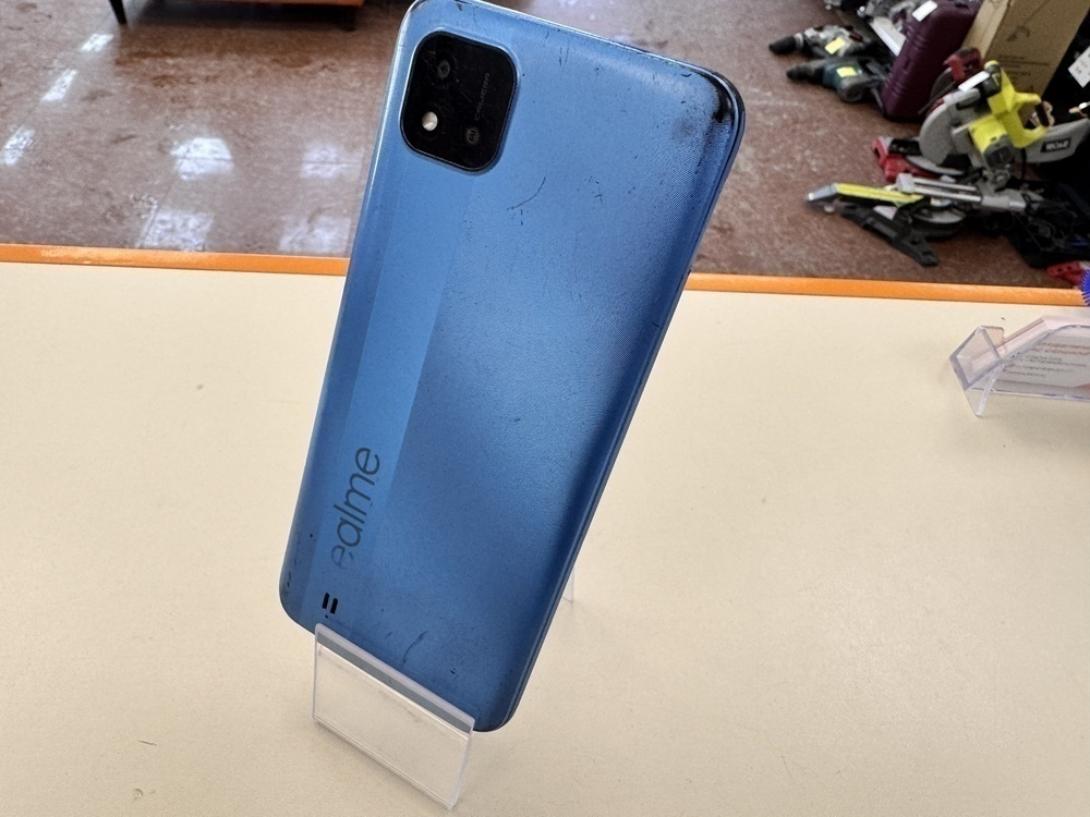 Смартфон realme C11 2021 4/64 ГБ RU, Dual nano SIM, серая сталь б/у с уценкой