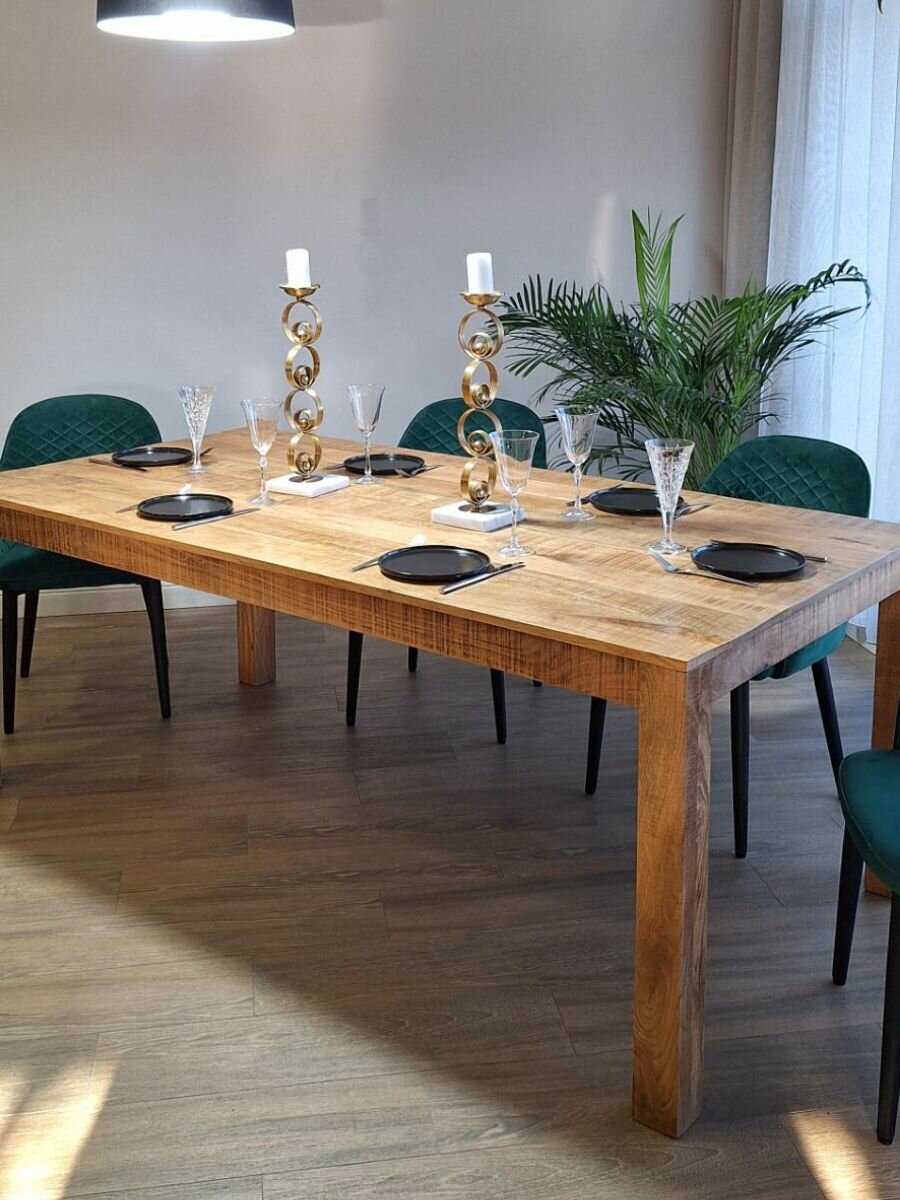 Стол большой из экологичного материала массива манго