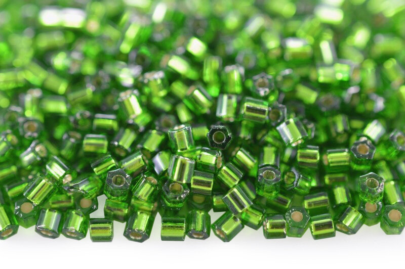 Бисер японский TOHO Hexagon шестиугольный 11/0 #0027 перидот, серебряная линия внутри, 5 грамм