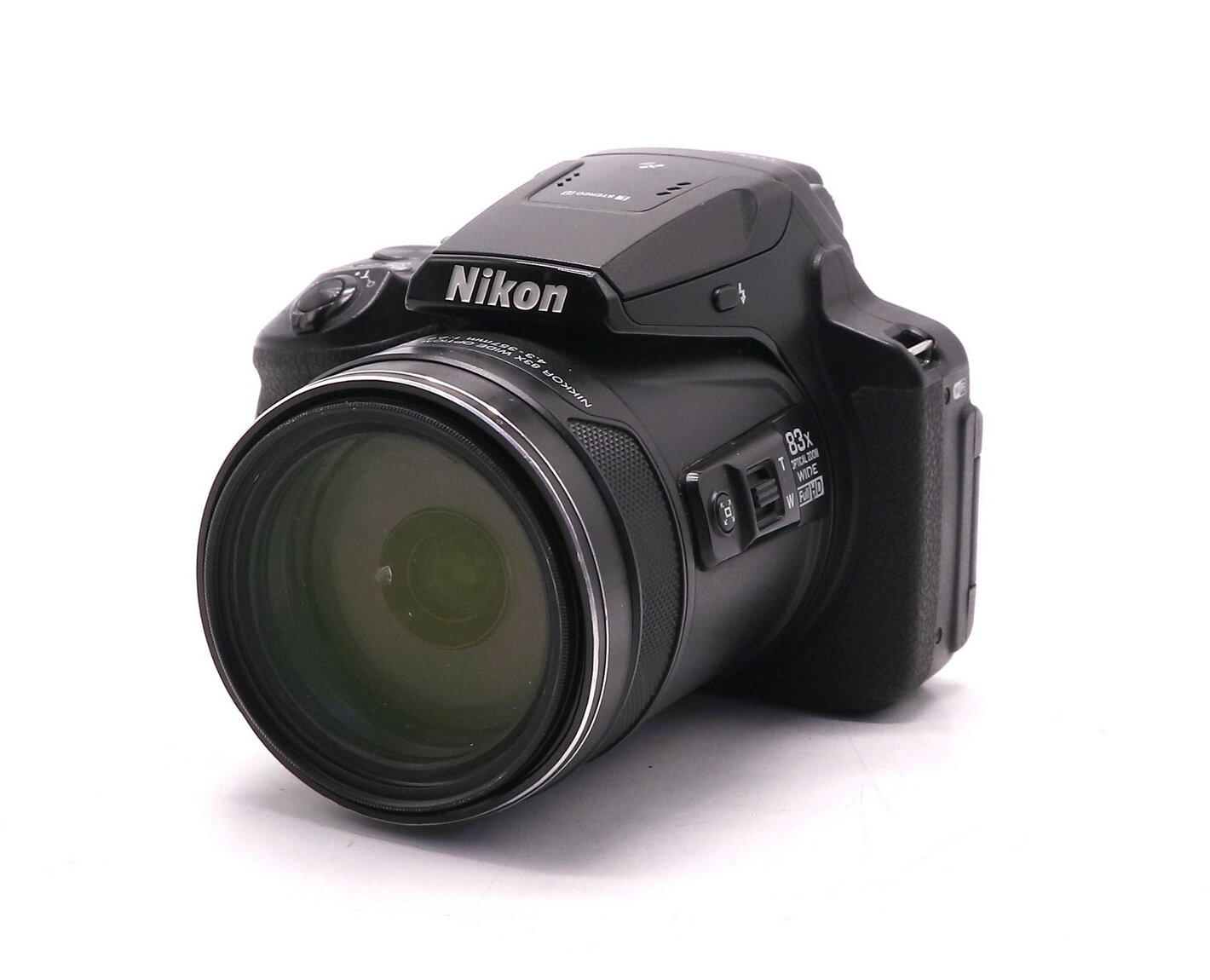 Компактный фотоаппарат Nikon Coolpix P900