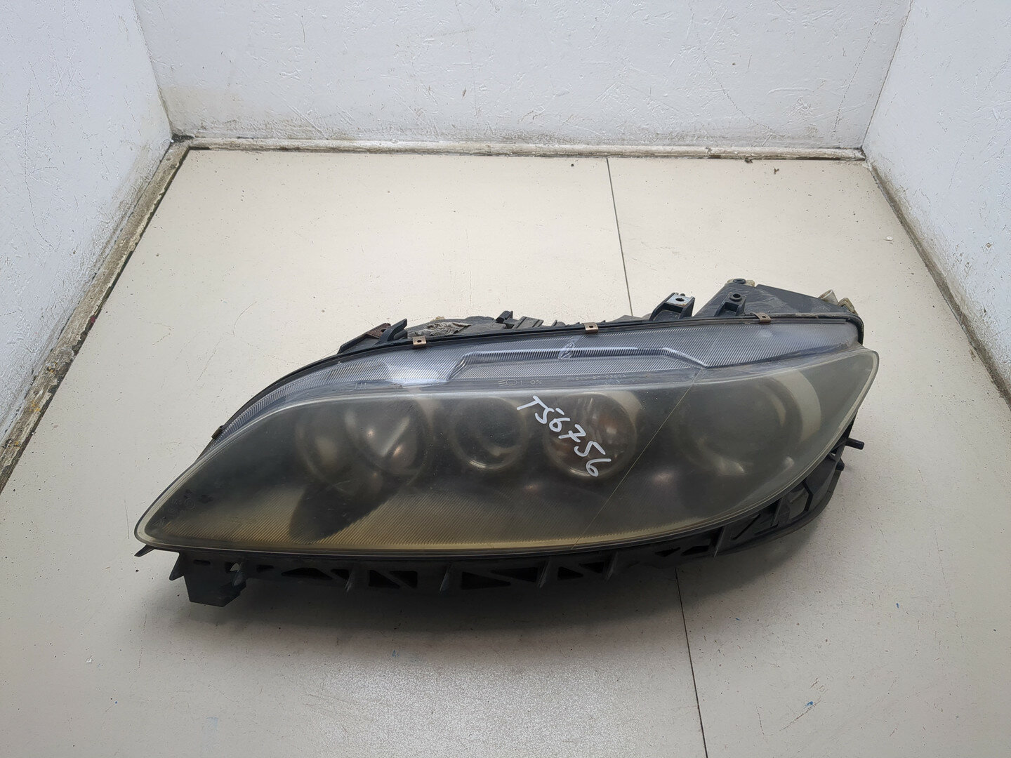 Фара (передняя) левая Mazda 6 (GG) Б/У