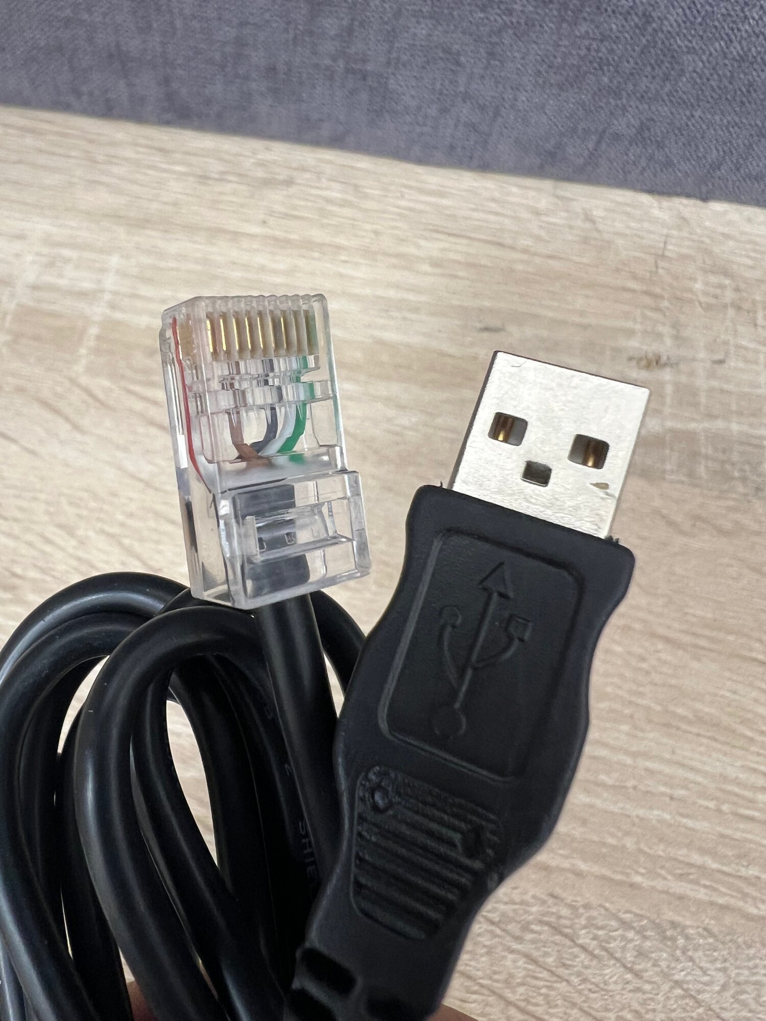 Кабель USB-A to RJ45 2 метра чёрный