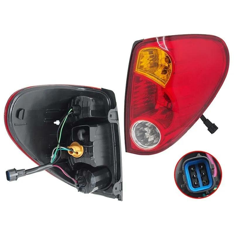 Фонарь задний SAT ST-214-1993R Mitsubishi L200 07-16 / Triton 06-11 правый