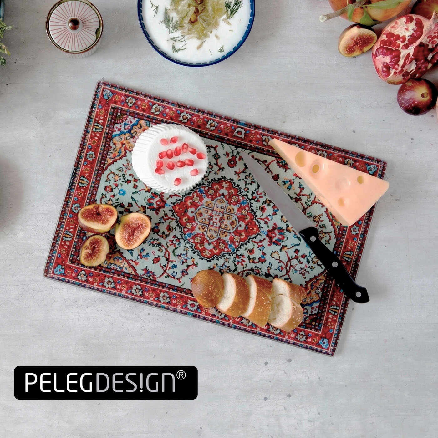 Стеклянная разделочная доска Peleg Design Rugboard 3-в-1 в виде персидского ковра