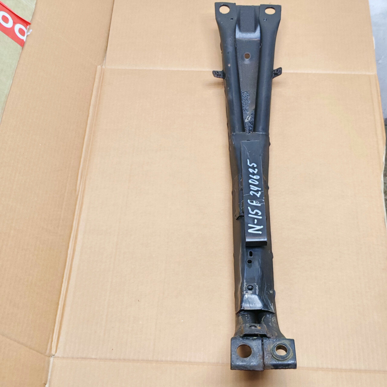 Балка продольная Nissan Almera N15 GA16