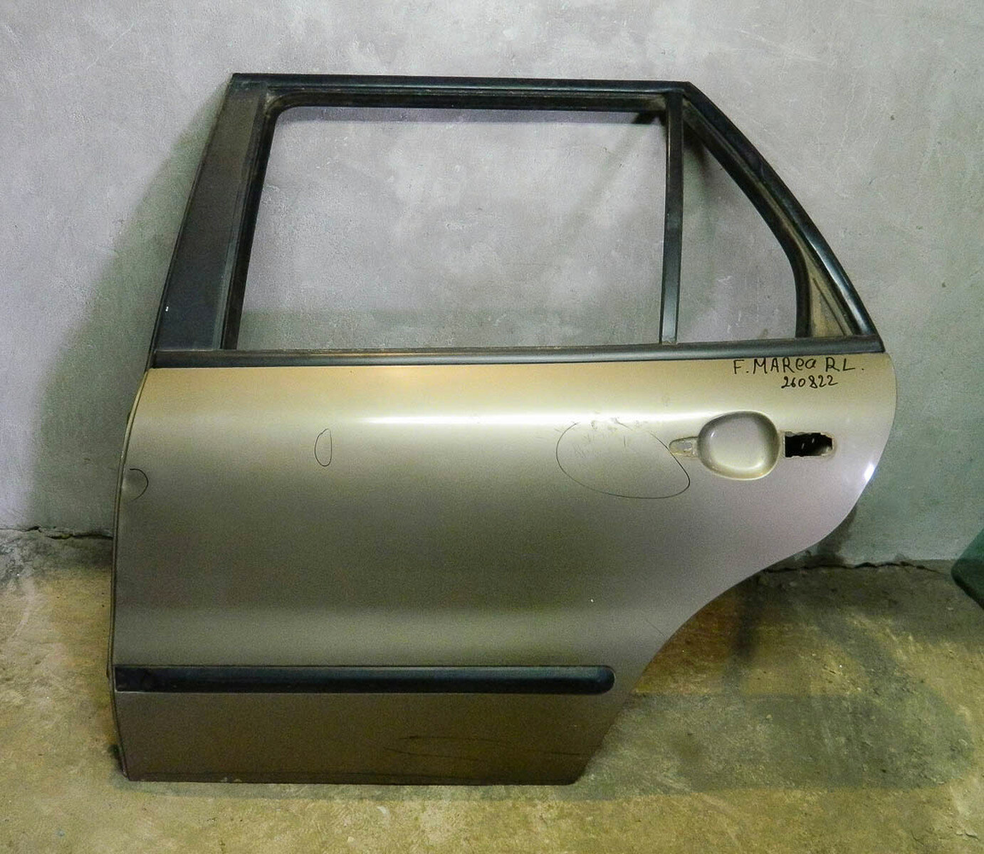 Дверь задняя левая Fiat Marea Weekend
