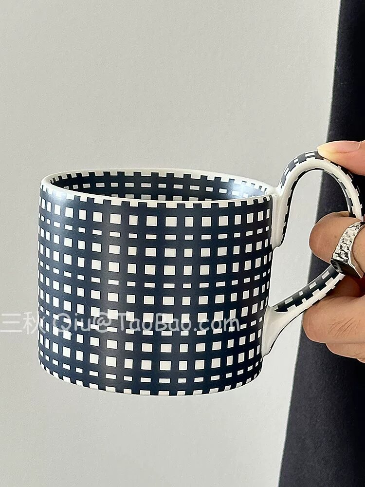 Кружка Sanq Limited Edition, винтажная, матовая, синяя, в клетку, керамическая, для воды, кофе, оригинальный нишевый