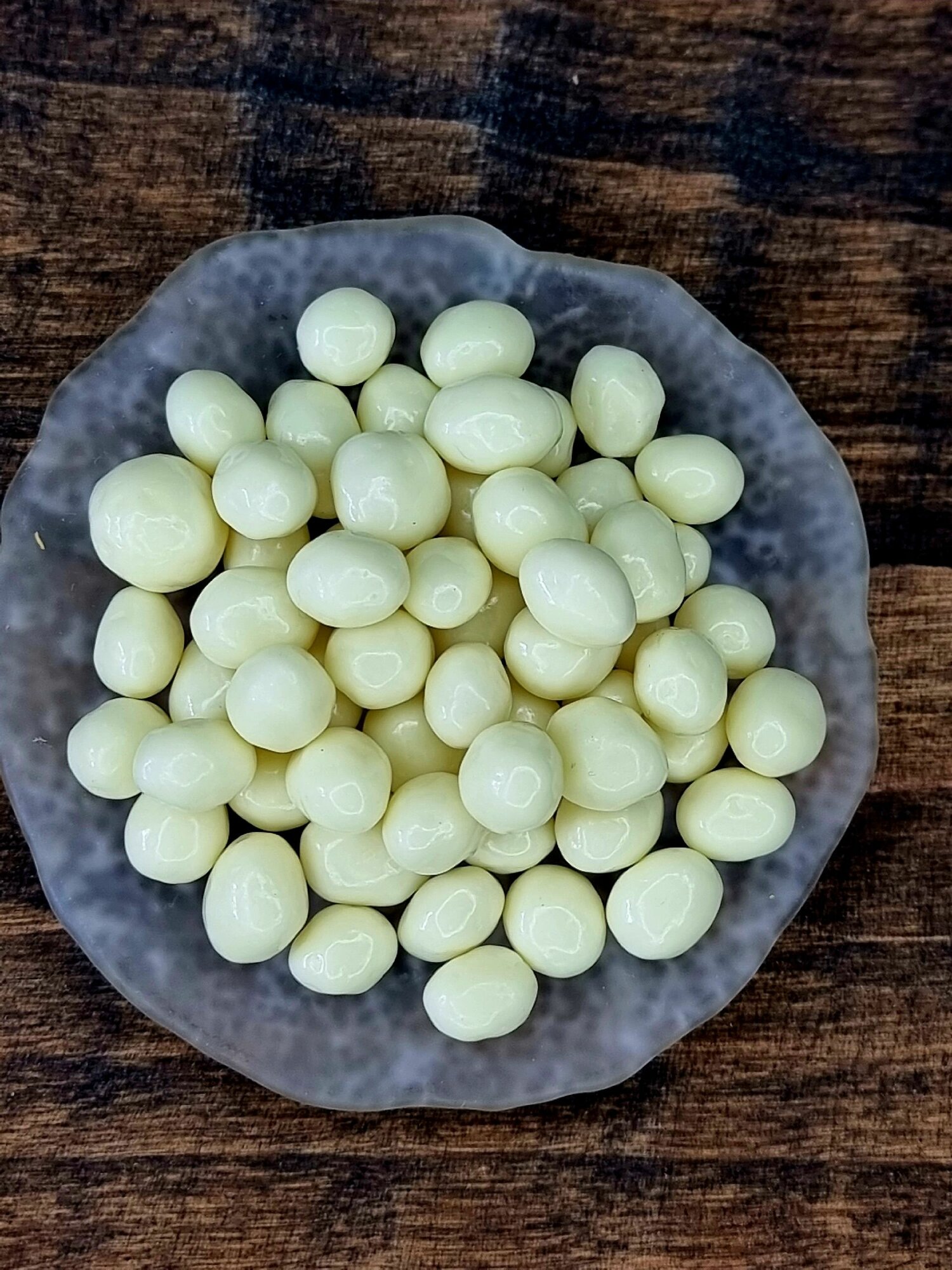 Кедровый орех в белом шоколаде 1000 Гр.