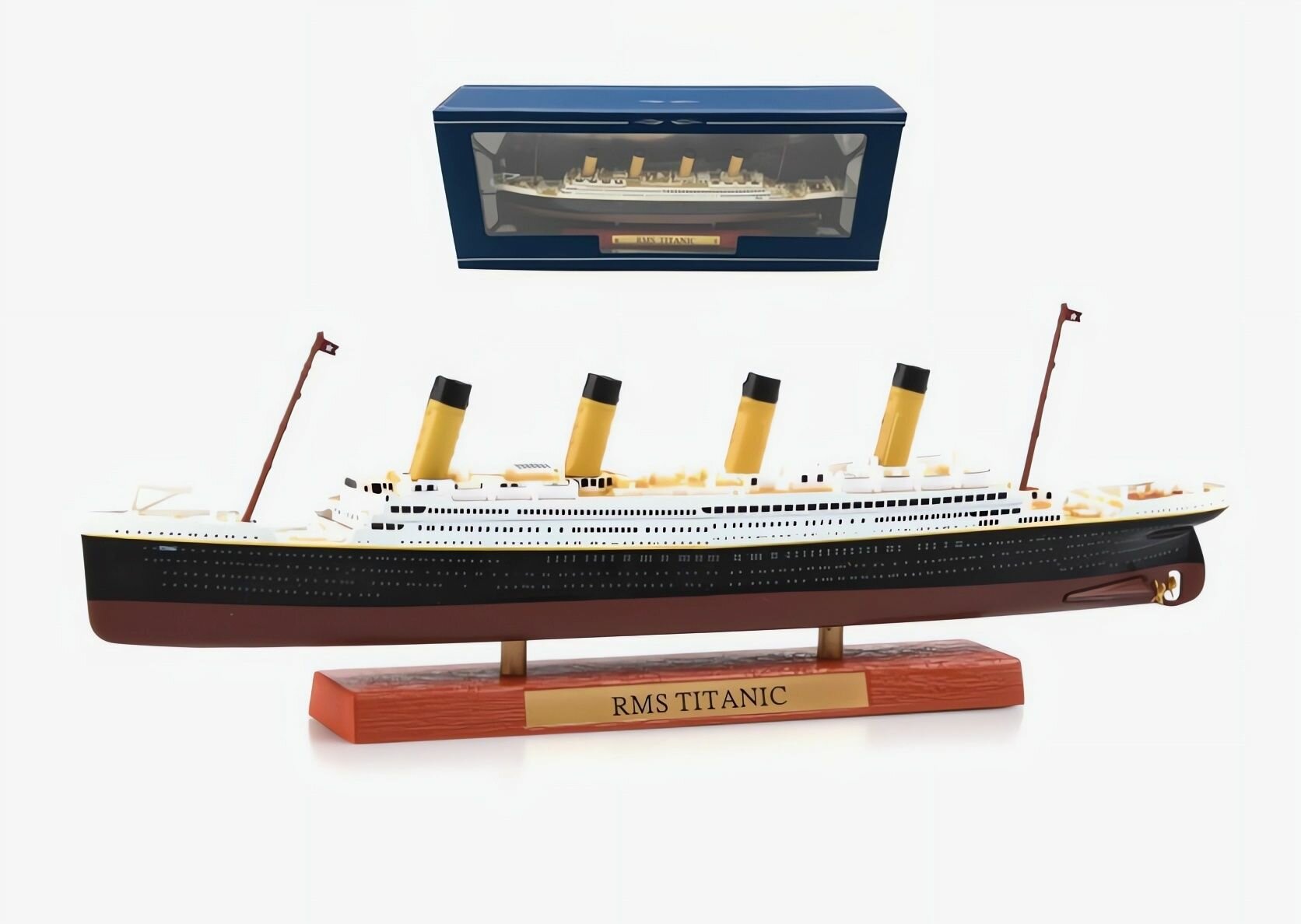 Коллекционная литая модель лайнера "Титаник". R.M.S TITANIC. Масштаб 1:1250 (Длина - 22 см)