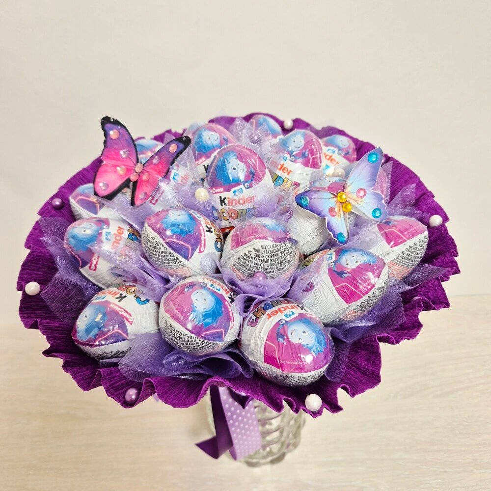 Сладкий букет LAKRES "Нежная романтика", 19 киндер сюрпризов