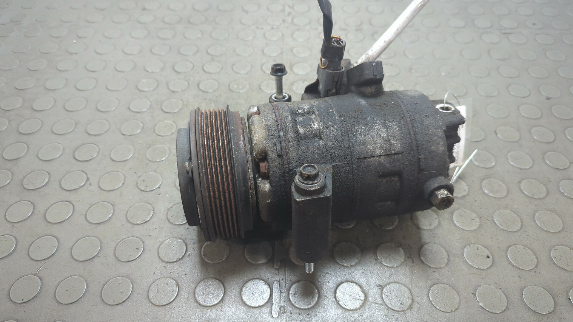 Компрессор кондиционера Mazda 6 USA Б/У