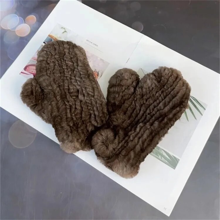 Перчатки для женщин