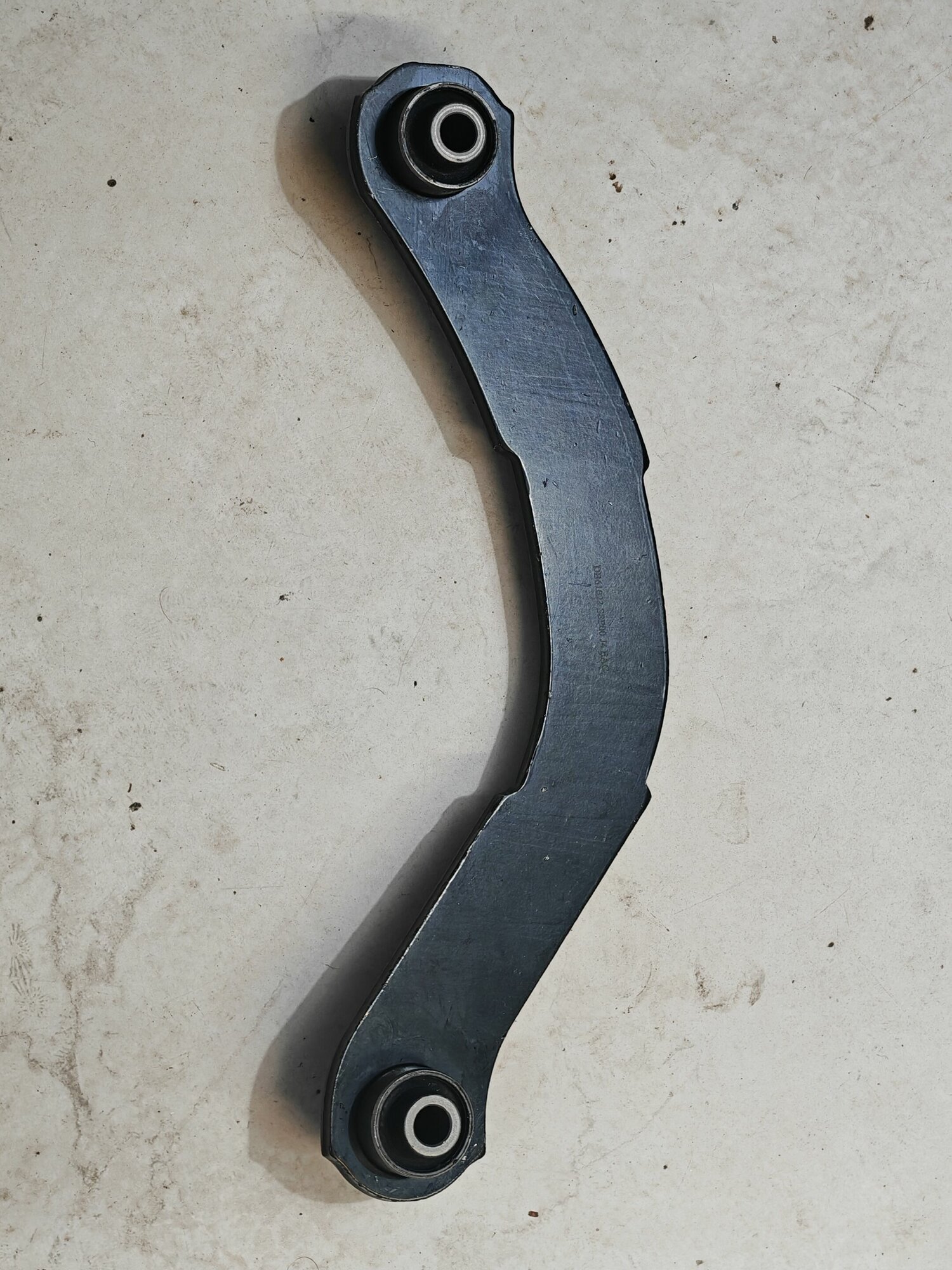 Рычаг задний средний гнутый MILES Vortex Estina [1.6 16V 5MT седан]