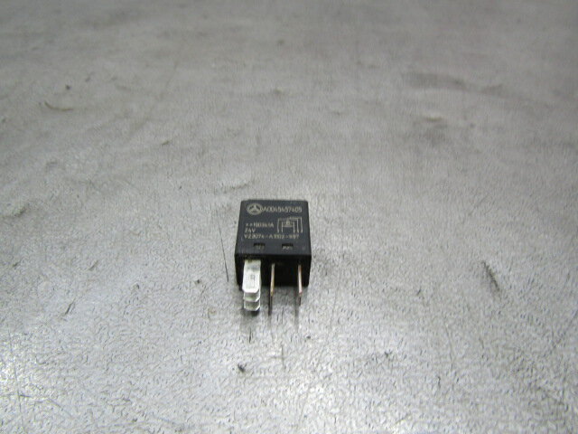 Реле силовое Mercedes Actros