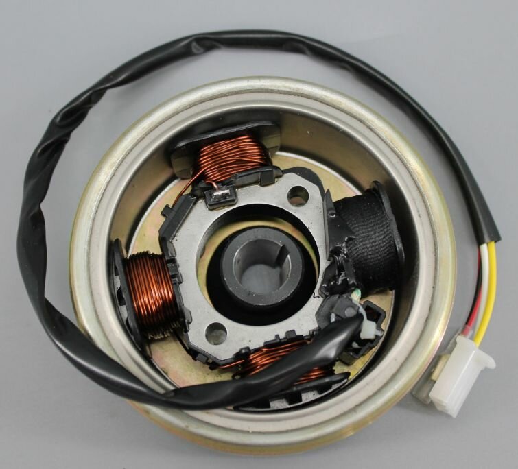 Генератор в сборе 2Т AD50 (4 катушки)