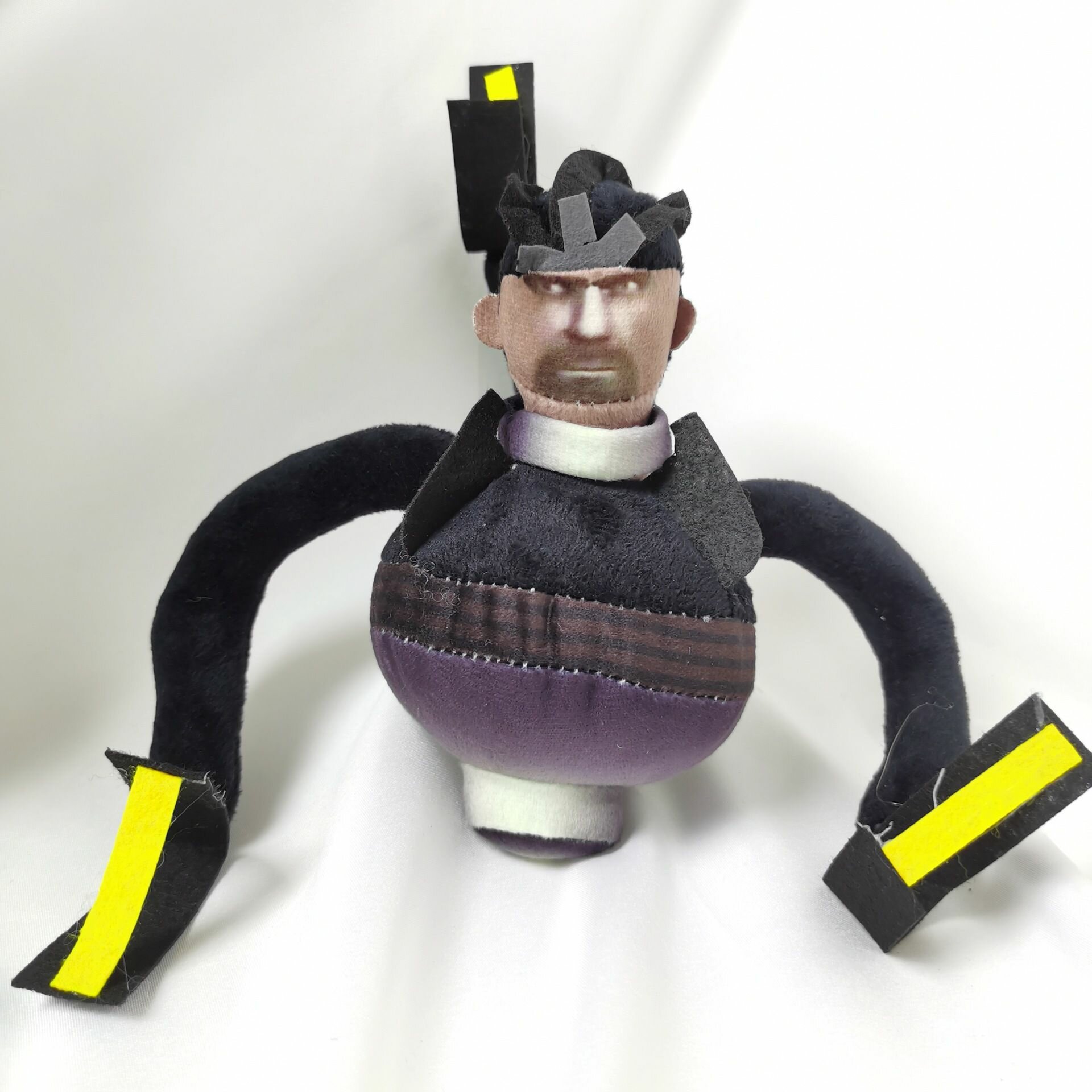 Скибиди туалет мягкая игрушка / SKIBIDI TOILETS/ Титан камерамен, 30 СМ