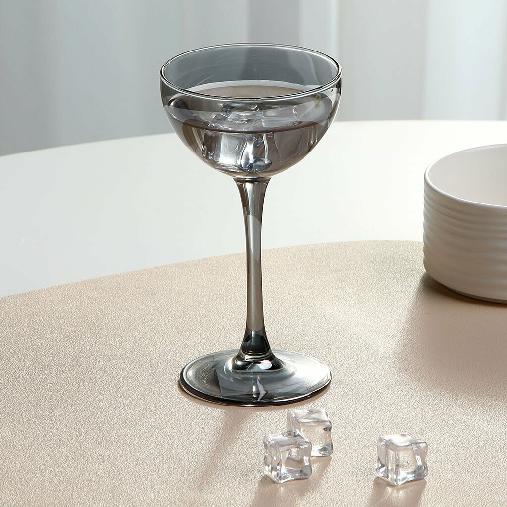 Бокал для коктейлей Glasstar Графит 120 мл, серое стекло, конический, 15 см, мартини, напитки, RNGF2059