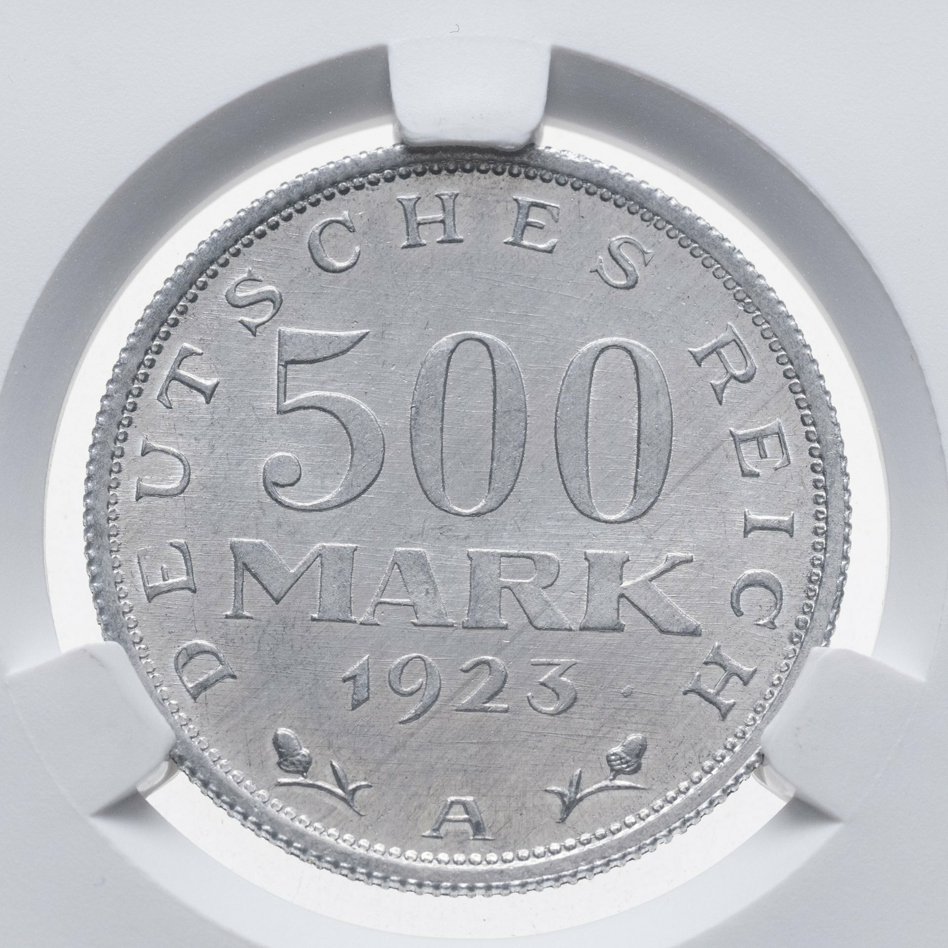 Германия 500 марок mark 1923, знак монетного двора "A" — Берлин в слабе DNC MS65, Алюминий