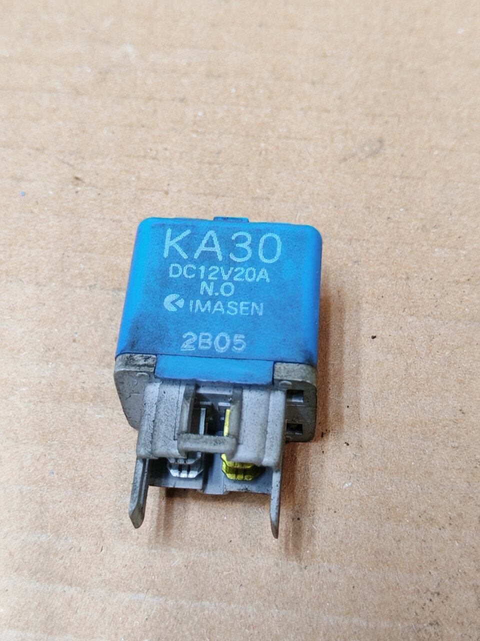 Реле вентилятора Mazda 626 GE