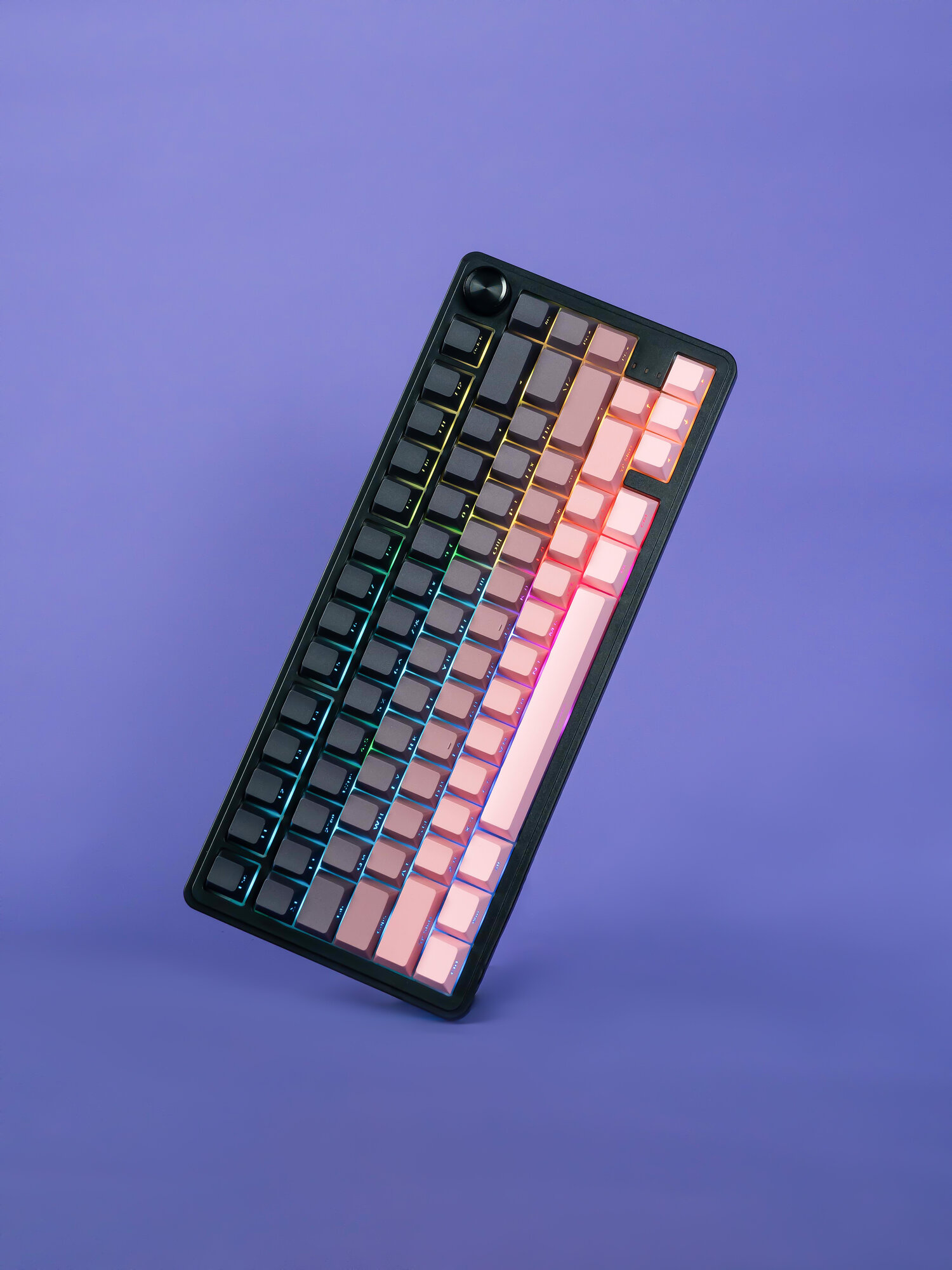 Набор кейкапов «Чёрная ягода» | PBT | Градиент чёрный-розовый | 123 клавиши