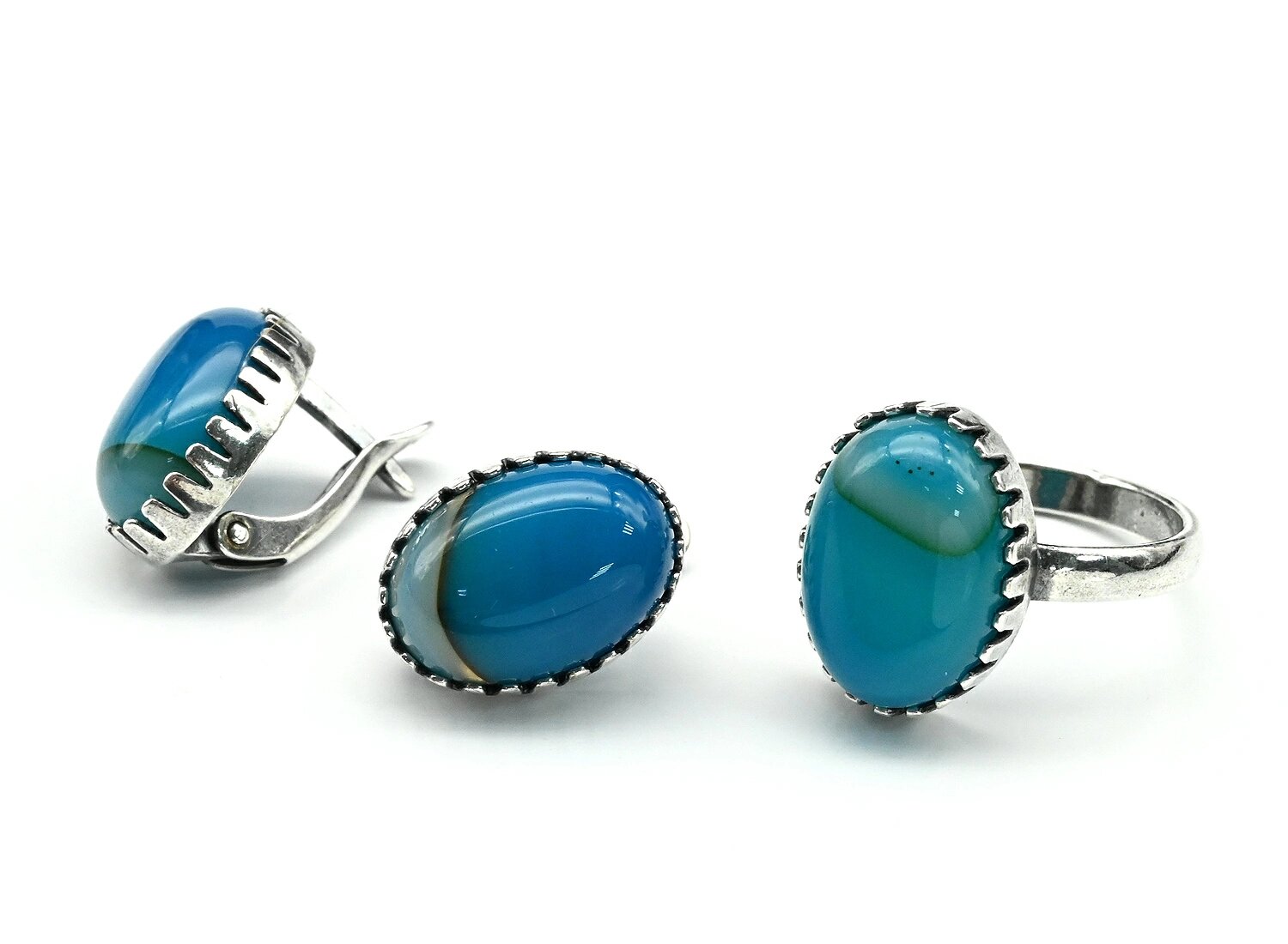 Комплект бижутерии: серьги, кольцо, агат