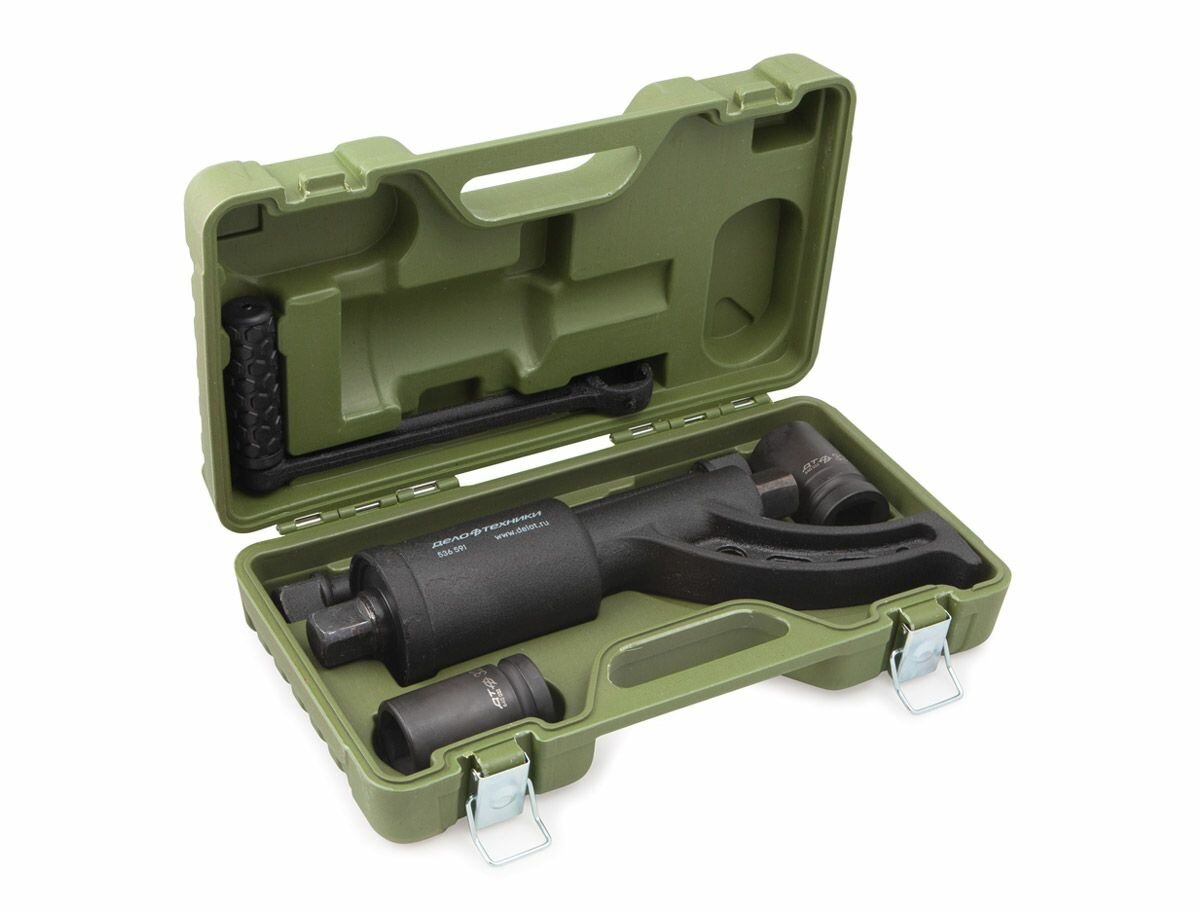 Гайковёрт механический удлинённый 1", с головками 32, 33 мм , 536591, сталь, Дело Техники, кейс.