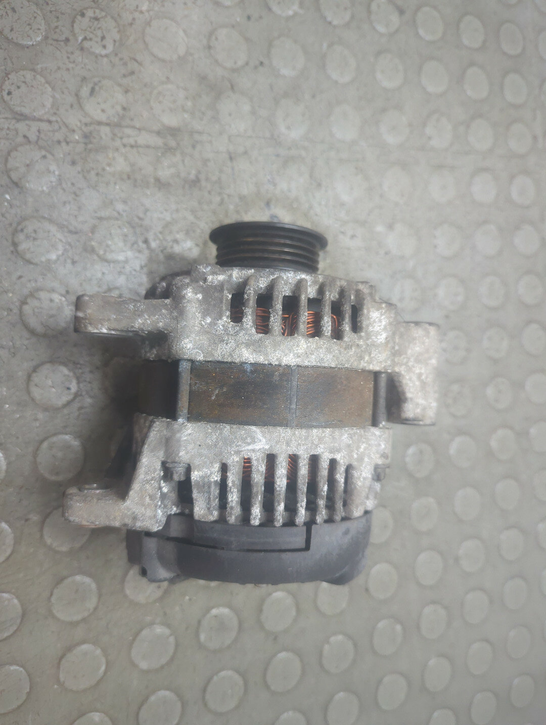 Генератор Chevrolet Aveo (T250 / 255) Б/У