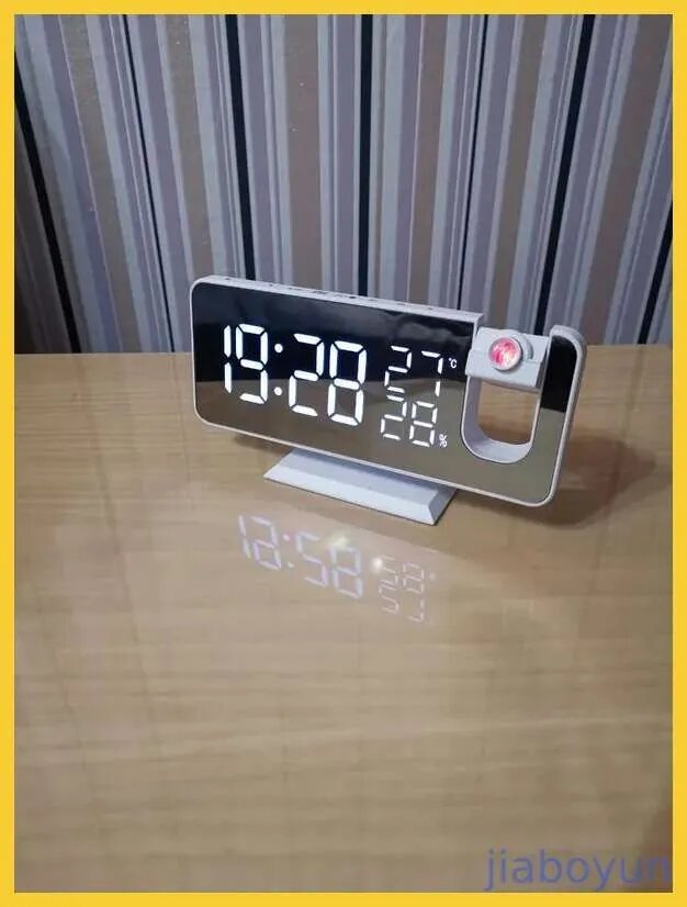 Настольные часы