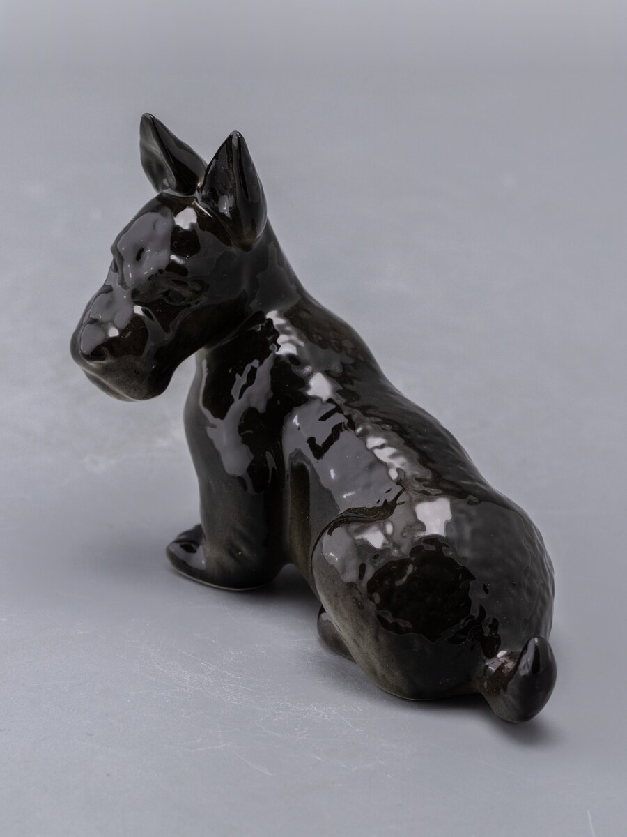 Фарфоровая статуэтка Скочтерьер , Императорский фарфоровый завод , мягкий фарфор